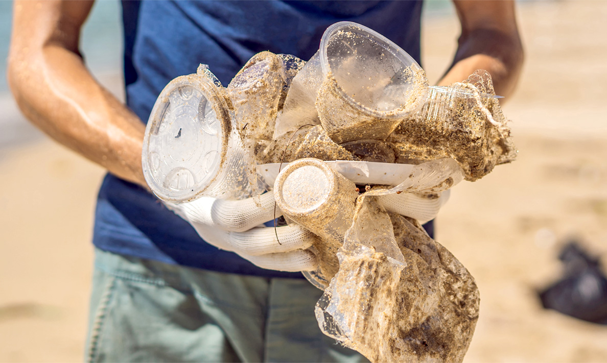 Cleaning up the Oceans with Sustainable Packaging | Impak Retail